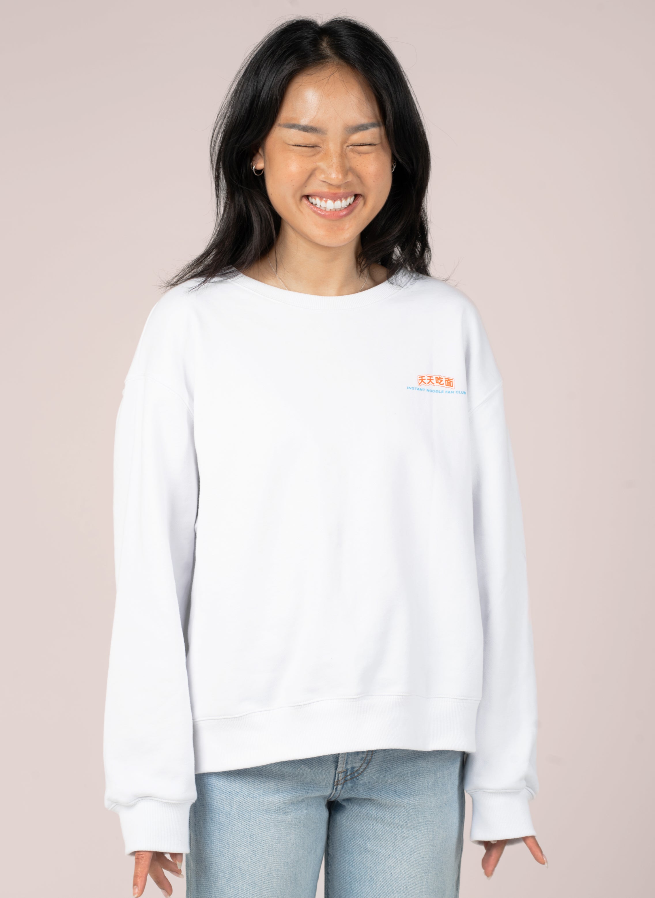 INSTANT NOODLE FAN CLUB CREWNECK – INBTWN